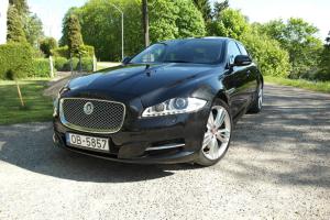 Black Jaguar XJ 2011 in Talsi, with an engine capacity of 3.00 L and mileage of 152 thousand km for 12500 €, photo 7 on AUTOMOTO.COM.LV