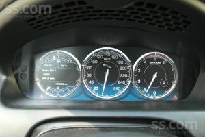 Black Jaguar XJ 2011 in Talsi, with an engine capacity of 3.00 L and mileage of 152 thousand km for 12500 €, photo 8 on AUTOMOTO.COM.LV