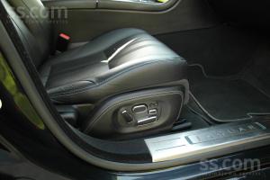 Black Jaguar XJ 2011 in Talsi, with an engine capacity of 3.00 L and mileage of 152 thousand km for 12500 €, photo 13 on AUTOMOTO.COM.LV