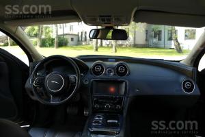 Black Jaguar XJ 2011 in Talsi, with an engine capacity of 3.00 L and mileage of 152 thousand km for 12500 €, photo 15 on AUTOMOTO.COM.LV