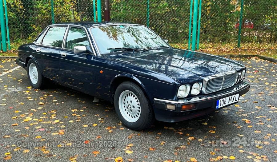Blue Jaguar XJ 1991 in Tallinn, with an engine capacity of 3.20 L and mileage of 143 thousand km for 7990 €, photo 1 on AUTOMOTO.COM.LV