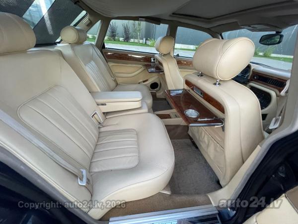 Zils Jaguar XJ 1994 Tartu, ar dzinēja tilpumu 4.00 L un nobraukumu 212 tūkst. km par 6490 €, foto 7 vietnē AUTOMOTO.COM.LV