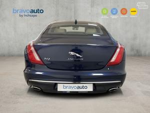 Zils Jaguar XJ 2017 Viļņa, ar dzinēja tilpumu 3.00 L un nobraukumu 79 tūkst. km par 19900 €, foto 4 vietnē AUTOMOTO.COM.LV
