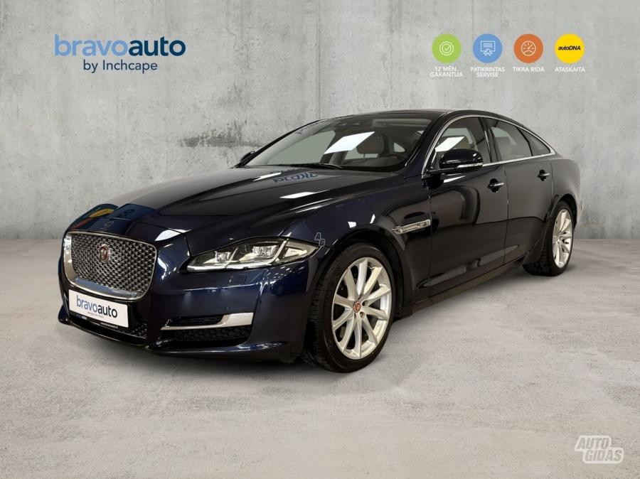 Zils Jaguar XJ 2017 Viļņa, ar dzinēja tilpumu 3.00 L un nobraukumu 79 tūkst. km par 19000 €, foto 1 vietnē AUTOMOTO.COM.LV