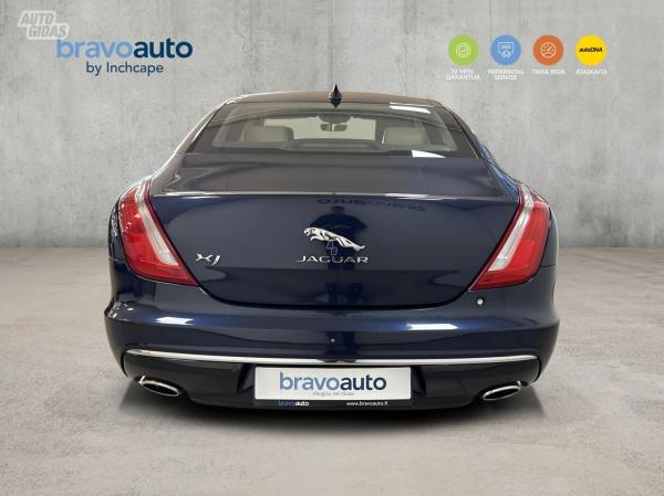 Zils Jaguar XJ 2017 Viļņa, ar dzinēja tilpumu 3.00 L un nobraukumu 79 tūkst. km par 19000 €, foto 4 vietnē AUTOMOTO.COM.LV
