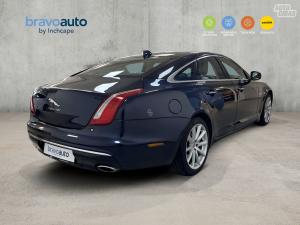 Zils Jaguar XJ 2017 Viļņa, ar dzinēja tilpumu 3.00 L un nobraukumu 79 tūkst. km par 19000 €, foto 6 vietnē AUTOMOTO.COM.LV