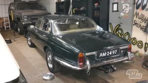 Zaļš Jaguar XJ 1971 Viļņa, ar dzinēja tilpumu 4.20 L un nobraukumu 74 tūkst. km par 7800 €, foto 3 vietnē AUTOMOTO.COM.LV