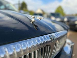 Green Jaguar XJ 1997 in Vilnius, with an engine capacity of 4.00 L and mileage of 308 thousand km for 5999 €, photo 17 on AUTOMOTO.COM.LV