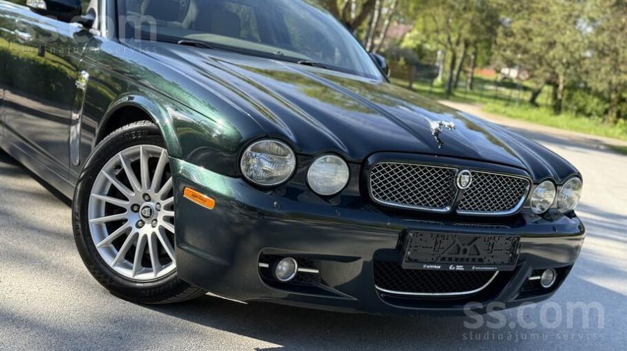 Zaļš Jaguar XJ 2007 Jūrmala, ar dzinēja tilpumu 2.70 L un nobraukumu 0 tūkst. km par 8950 €, foto 15 vietnē AUTOMOTO.COM.LV