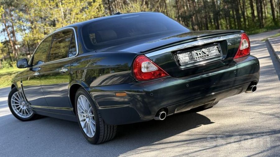 Zaļš Jaguar XJ 2007 Jūrmala, ar dzinēja tilpumu 2.70 L un nobraukumu 0 tūkst. km par 8950 €, foto 17 vietnē AUTOMOTO.COM.LV