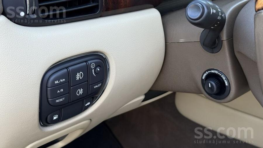 Zaļš Jaguar XJ 2007 Jūrmala, ar dzinēja tilpumu 2.70 L un nobraukumu 0 tūkst. km par 8950 €, foto 32 vietnē AUTOMOTO.COM.LV