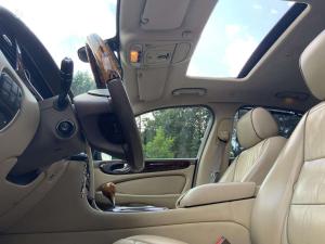 Zaļš Jaguar XJ 2007 Viļņa, ar dzinēja tilpumu 2.72 L un nobraukumu 333 tūkst. km par 7500 €, foto 5 vietnē AUTOMOTO.COM.LV