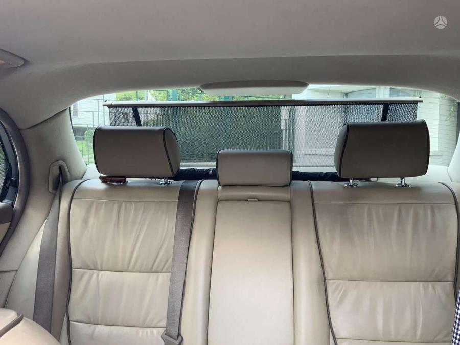 Zaļš Jaguar XJ 2007 Viļņa, ar dzinēja tilpumu 2.72 L un nobraukumu 333 tūkst. km par 7500 €, foto 6 vietnē AUTOMOTO.COM.LV