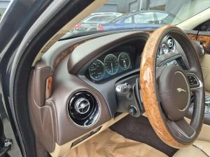 Zaļš Jaguar XJ 2010 Utena, ar dzinēja tilpumu 2.99 L un nobraukumu 194 tūkst. km par 7990 €, foto 10 vietnē AUTOMOTO.COM.LV