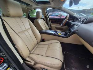 Zaļš Jaguar XJ 2010 Utena, ar dzinēja tilpumu 2.99 L un nobraukumu 194 tūkst. km par 7990 €, foto 17 vietnē AUTOMOTO.COM.LV