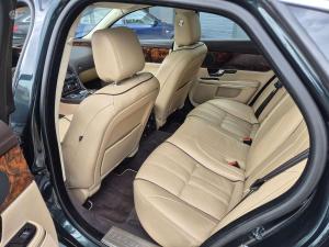 Zaļš Jaguar XJ 2010 Utena, ar dzinēja tilpumu 2.99 L un nobraukumu 194 tūkst. km par 7990 €, foto 21 vietnē AUTOMOTO.COM.LV