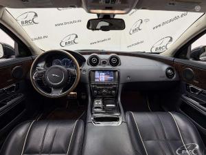 Green Jaguar XJ 2014 in Vilnius, with an engine capacity of 3.00 L and mileage of 153 thousand km for 9900 €, photo 5 on AUTOMOTO.COM.LV