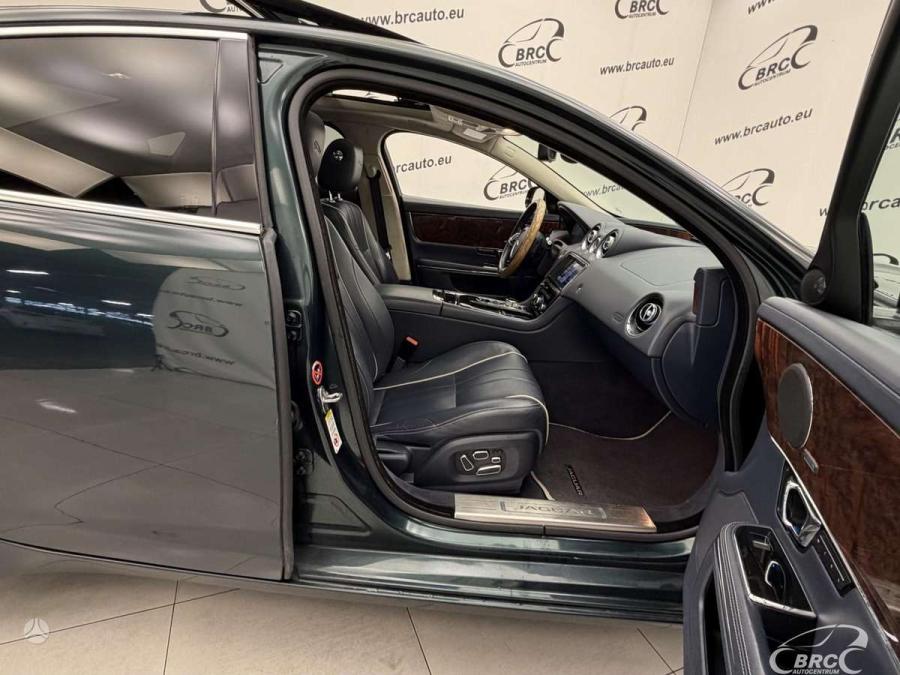Green Jaguar XJ 2014 in Vilnius, with an engine capacity of 3.00 L and mileage of 153 thousand km for 9900 €, photo 6 on AUTOMOTO.COM.LV