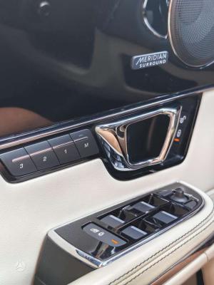 Zaļš Jaguar XJ 2015 Viļņa, ar dzinēja tilpumu 3.00 L un nobraukumu 111 tūkst. km par 15500 €, foto 25 vietnē AUTOMOTO.COM.LV