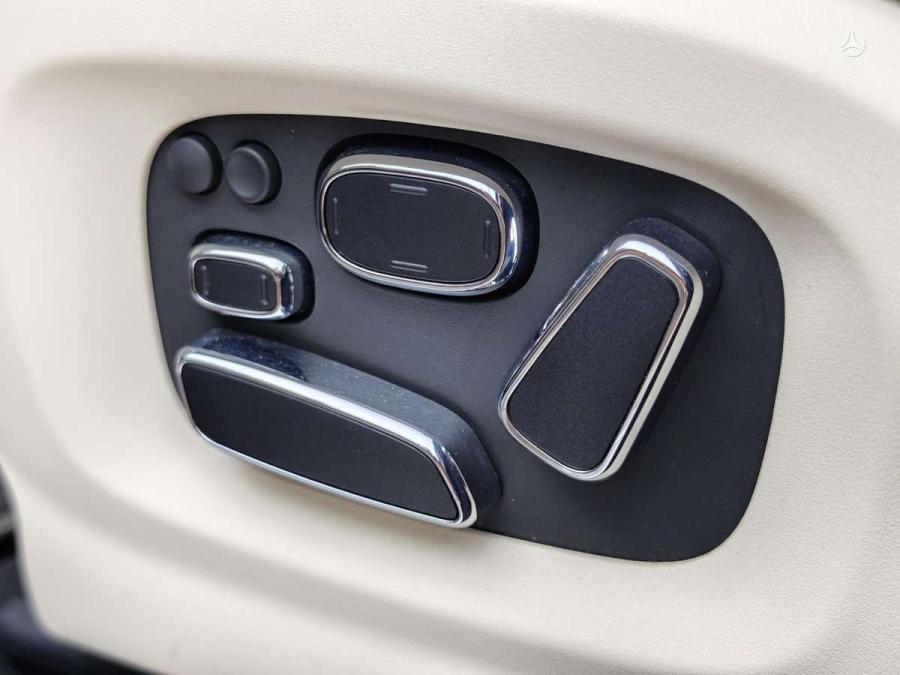 Zaļš Jaguar XJ 2015 Viļņa, ar dzinēja tilpumu 3.00 L un nobraukumu 111 tūkst. km par 15500 €, foto 30 vietnē AUTOMOTO.COM.LV