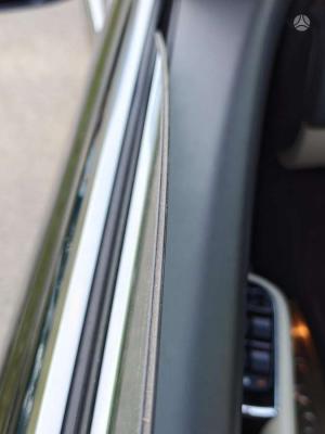 Zaļš Jaguar XJ 2015 Viļņa, ar dzinēja tilpumu 3.00 L un nobraukumu 111 tūkst. km par 15500 €, foto 33 vietnē AUTOMOTO.COM.LV