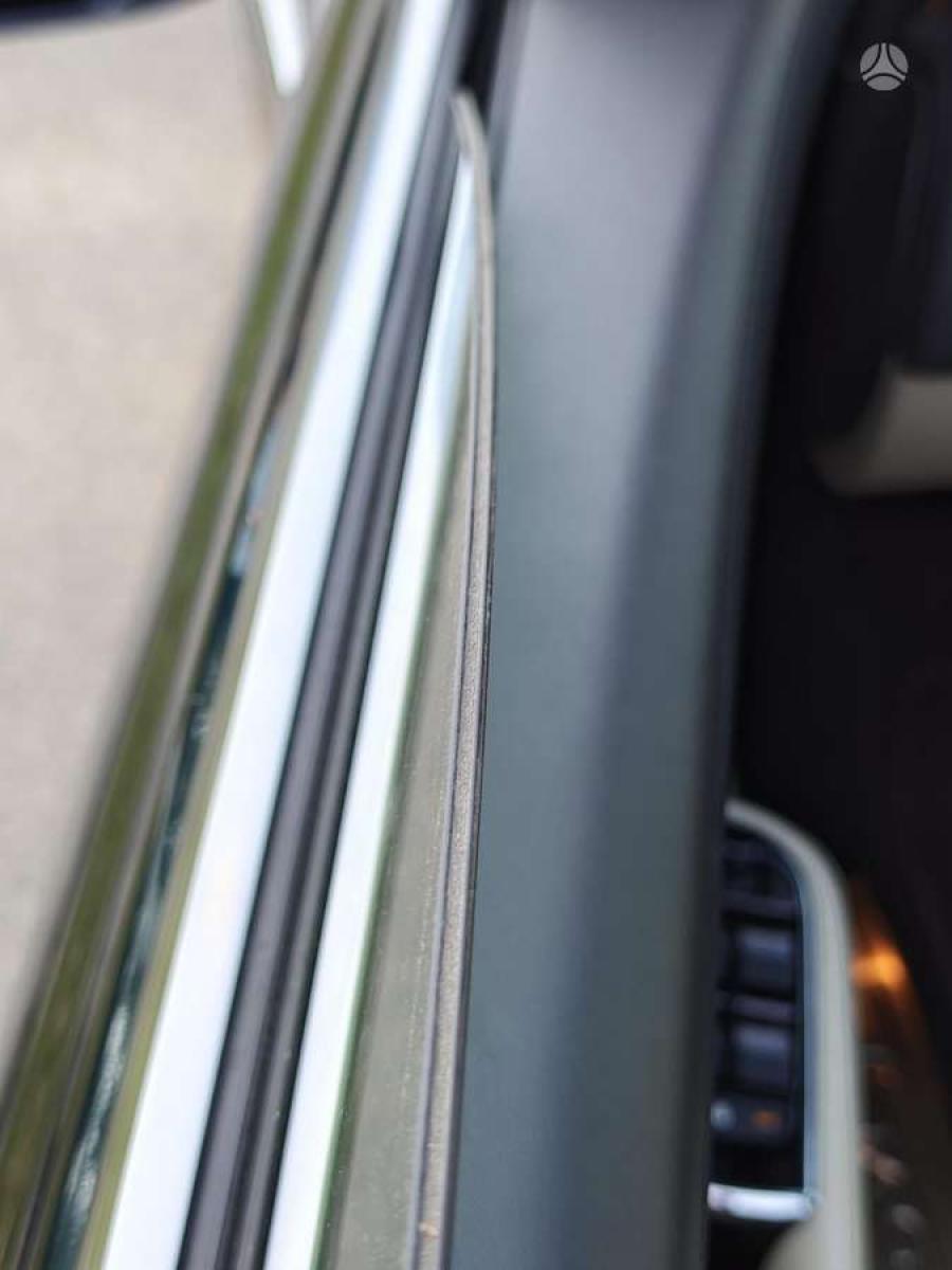 Zaļš Jaguar XJ 2015 Viļņa, ar dzinēja tilpumu 3.00 L un nobraukumu 111 tūkst. km par 15500 €, foto 33 vietnē AUTOMOTO.COM.LV