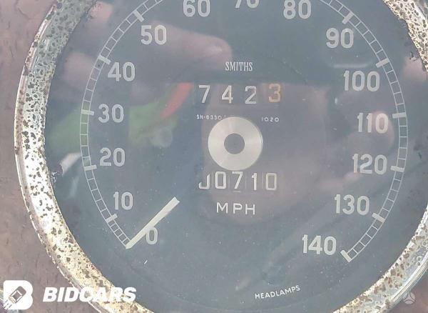 Pelēks Jaguar XJ 1970 Panevēža, ar dzinēja tilpumu 5.70 L un nobraukumu 111 tūkst. km par 5900 €, foto 6 vietnē AUTOMOTO.COM.LV