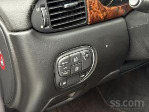 Pelēks Jaguar XJ 2003 Rīga, ar dzinēja tilpumu 4.20 L un nobraukumu 310 tūkst. km par 9800 €, foto 14 vietnē AUTOMOTO.COM.LV