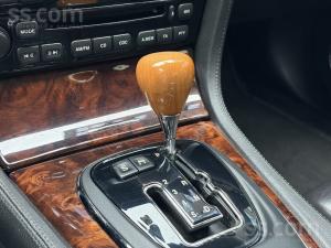 Pelēks Jaguar XJ 2003 Rīga, ar dzinēja tilpumu 4.20 L un nobraukumu 312 tūkst. km par 8100 €, foto 18 vietnē AUTOMOTO.COM.LV