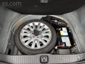 Pelēks Jaguar XJ 2003 Rīga, ar dzinēja tilpumu 4.20 L un nobraukumu 312 tūkst. km par 8100 €, foto 31 vietnē AUTOMOTO.COM.LV