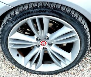 Grey Jaguar XJ 2010 in Kretinga, with an engine capacity of 3.00 L and mileage of 296 thousand km for 84999 €, photo 36 on AUTOMOTO.COM.LV