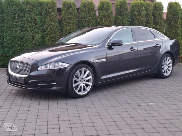 Pelēks Jaguar XJ 2011 Klaipėda, ar dzinēja tilpumu 3.00 L un nobraukumu 280 tūkst. km par 8000 €, foto 1 vietnē AUTOMOTO.COM.LV