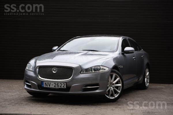 Pelēks Jaguar XJ 2011 Rīga, ar dzinēja tilpumu 3.00 L un nobraukumu 270 tūkst. km par 8990 €, foto 1 vietnē AUTOMOTO.COM.LV