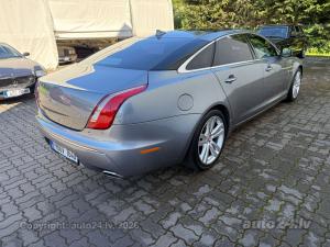 Pelēks Jaguar XJ 2013 Tallina, ar dzinēja tilpumu 0.00 L un nobraukumu 103 tūkst. km par 14500 €, foto 3 vietnē AUTOMOTO.COM.LV