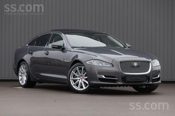 Pelēks Jaguar XJ 2017 Jelgava, ar dzinēja tilpumu 3.00 L un nobraukumu 0 tūkst. km par 20500 €, foto 4 vietnē AUTOMOTO.COM.LV