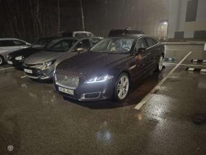 Red Jaguar XJ 2011 in Klaipeda, with an engine capacity of 2.99 L and mileage of 280 thousand km for 7000 €, photo 10 on AUTOMOTO.COM.LV