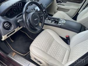 Sarkans Jaguar XJ 2017 Jūrmala, ar dzinēja tilpumu 3.00 L un nobraukumu 0 tūkst. km par 26900 €, foto 21 vietnē AUTOMOTO.COM.LV