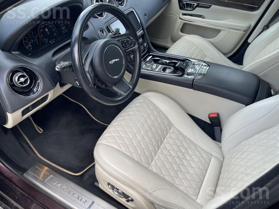 Sarkans Jaguar XJ 2017 Jūrmala, ar dzinēja tilpumu 3.00 L un nobraukumu 0 tūkst. km par 26900 €, foto 21 vietnē AUTOMOTO.COM.LV