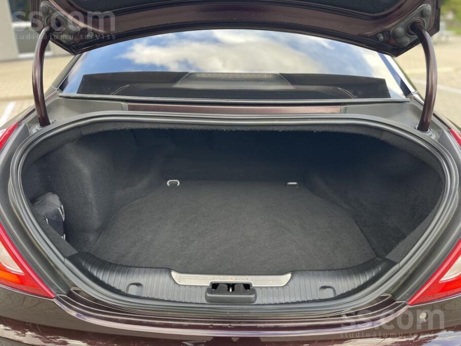 Sarkans Jaguar XJ 2017 Jūrmala, ar dzinēja tilpumu 3.00 L un nobraukumu 0 tūkst. km par 26900 €, foto 23 vietnē AUTOMOTO.COM.LV
