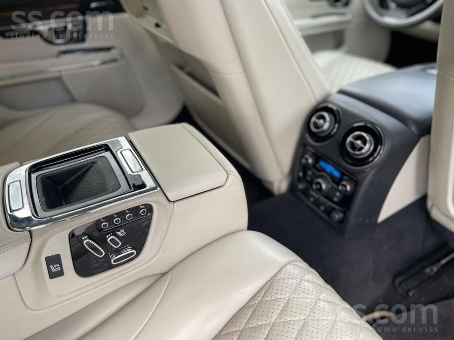 Sarkans Jaguar XJ 2017 Jūrmala, ar dzinēja tilpumu 3.00 L un nobraukumu 0 tūkst. km par 26900 €, foto 25 vietnē AUTOMOTO.COM.LV