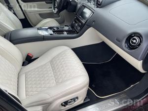 Sarkans Jaguar XJ 2017 Jūrmala, ar dzinēja tilpumu 3.00 L un nobraukumu 0 tūkst. km par 26900 €, foto 28 vietnē AUTOMOTO.COM.LV