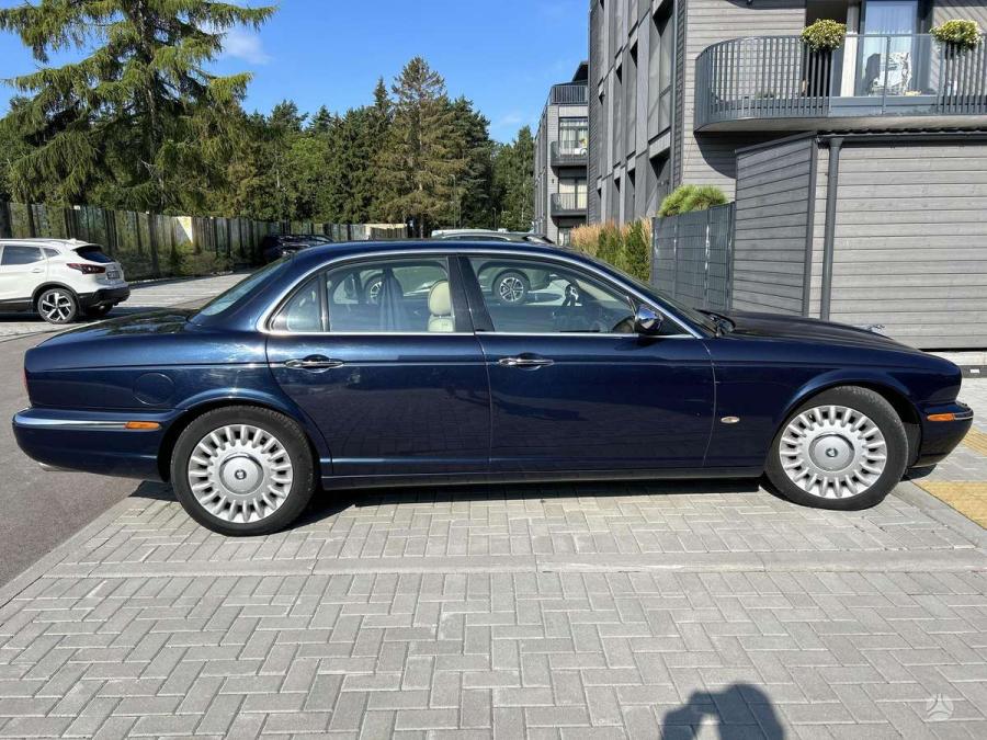 Jaguar XJ 2006 Viļņa, ar dzinēja tilpumu 2.72 L un nobraukumu 249 tūkst. km par 15600 €, foto 6 vietnē AUTOMOTO.COM.LV