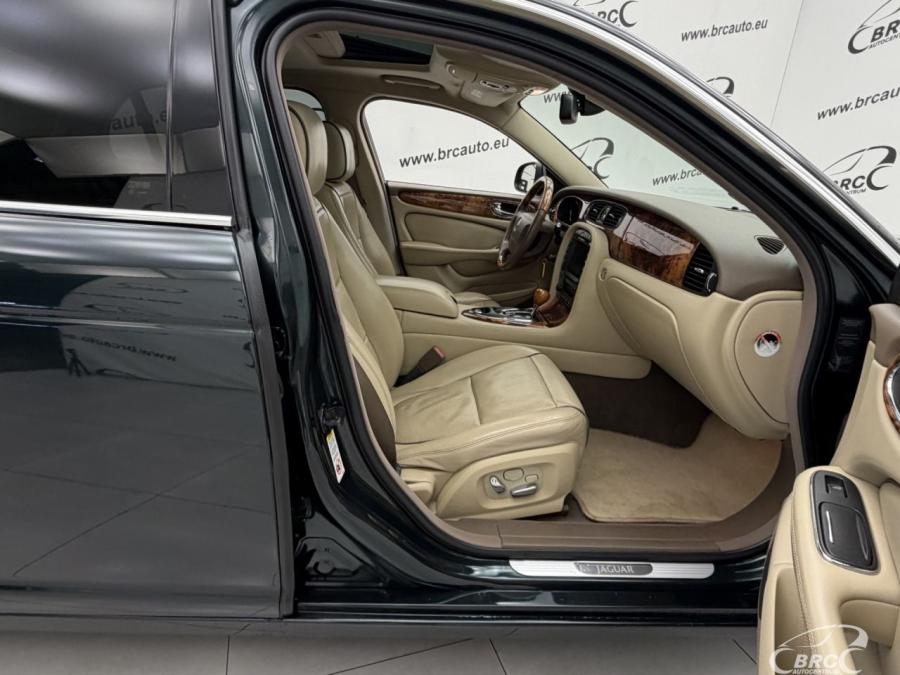 Jaguar XJ 2008 in Vilnius, with an engine capacity of 4.20 L and mileage of 163 thousand km for 7700 €, photo 6 on AUTOMOTO.COM.LV