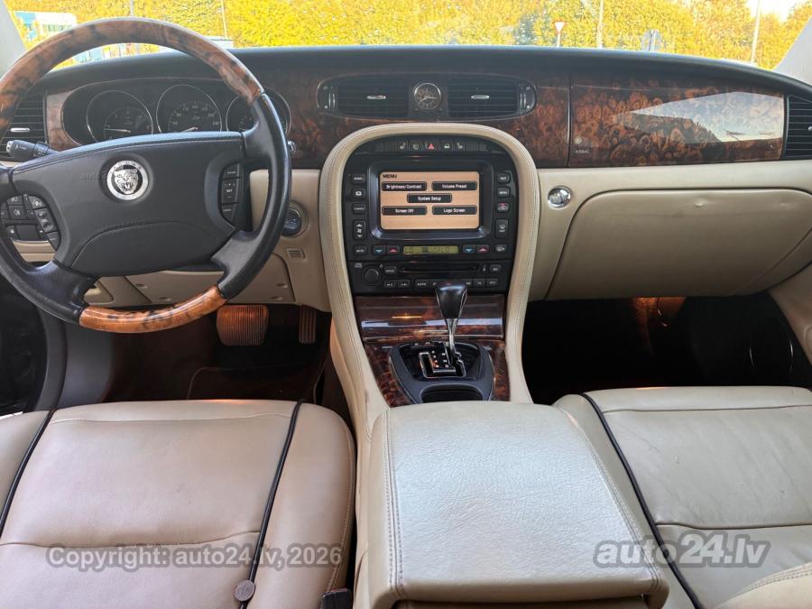 Jaguar XJ 2008 in Tallinn, with an engine capacity of 2.70 L and mileage of 255 thousand km for 6499 €, photo 15 on AUTOMOTO.COM.LV