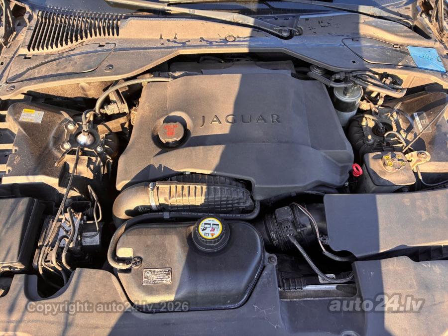Jaguar XJ 2008 in Tallinn, with an engine capacity of 2.70 L and mileage of 255 thousand km for 6499 €, photo 16 on AUTOMOTO.COM.LV