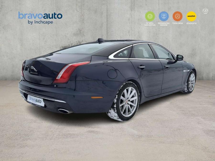 Jaguar XJ 2017 Klaipėda, ar dzinēja tilpumu 3.00 L un nobraukumu 79 tūkst. km par 19555 €, foto 5 vietnē AUTOMOTO.COM.LV