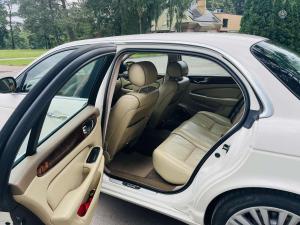 White Jaguar XJ 2007 in Druskininkai, with an engine capacity of 4.20 L and mileage of 346 thousand km for 7000 €, photo 7 on AUTOMOTO.COM.LV