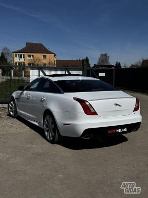 White Jaguar XJ 2015 in Klaipeda, with an engine capacity of 3.00 L and mileage of 120 thousand km for 14750 €, photo 7 on AUTOMOTO.COM.LV
