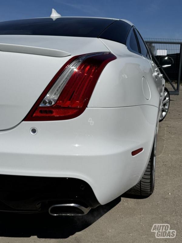 Balts Jaguar XJ 2015 Klaipėda, ar dzinēja tilpumu 3.00 L un nobraukumu 120 tūkst. km par 14750 €, foto 7 vietnē AUTOMOTO.COM.LV