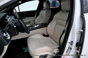 White Jaguar XJ 2015 in Kretinga, with an engine capacity of 3.00 L and mileage of 120 thousand km for 12699 €, photo 21 on AUTOMOTO.COM.LV